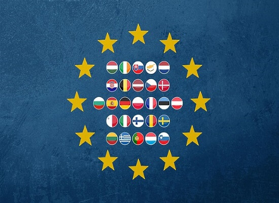 Η Ευρωπαϊκή Ένωση έγινε μεσήλιξ που χρειάζεται ανανέωση - Geoeurope.org